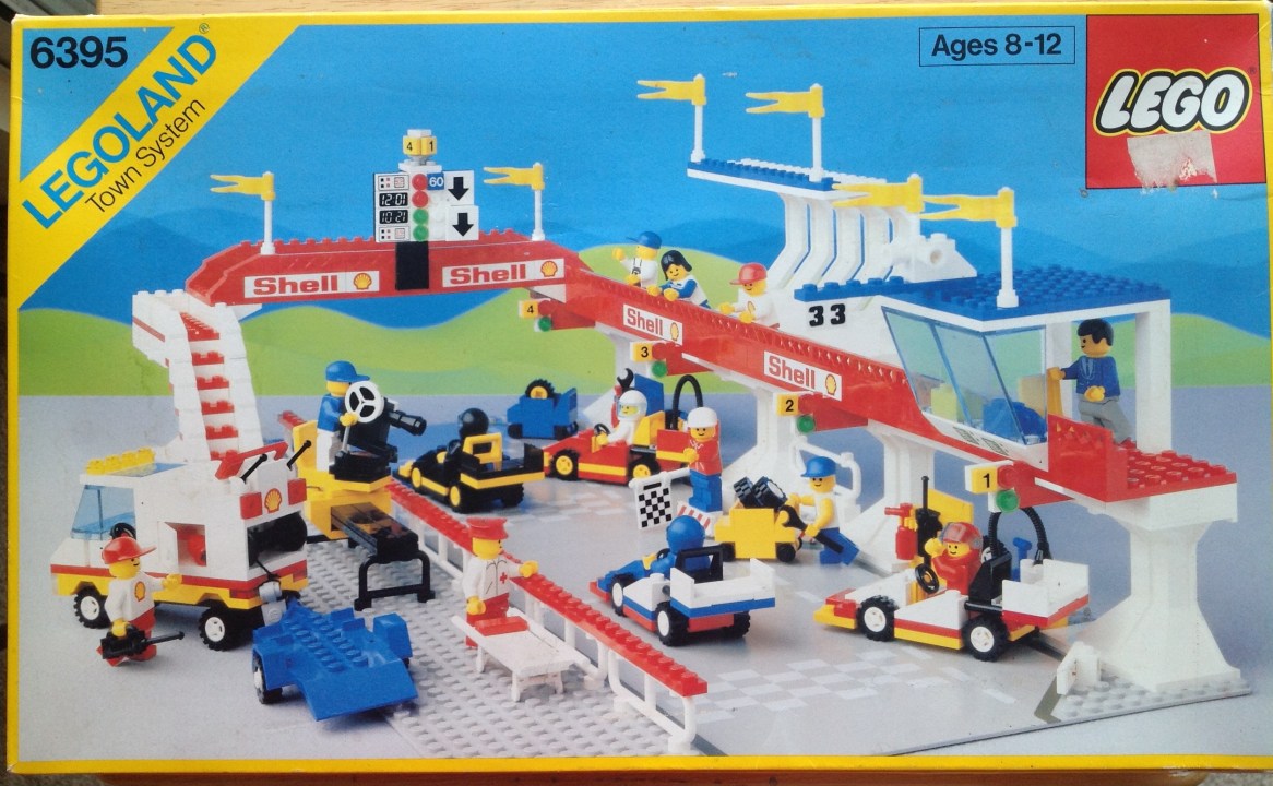 Lego 6395 Victory Lap Raceway | Electric Thrift