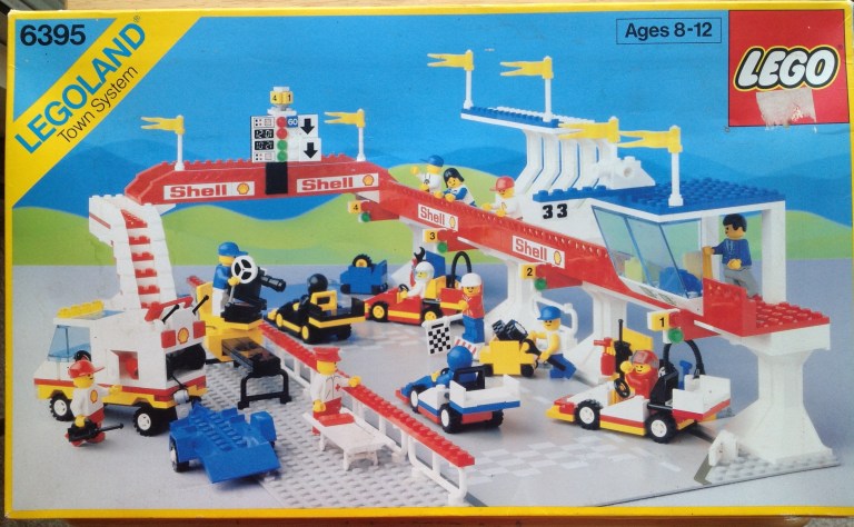 Lego 6395 Victory Lap Raceway | Electric Thrift